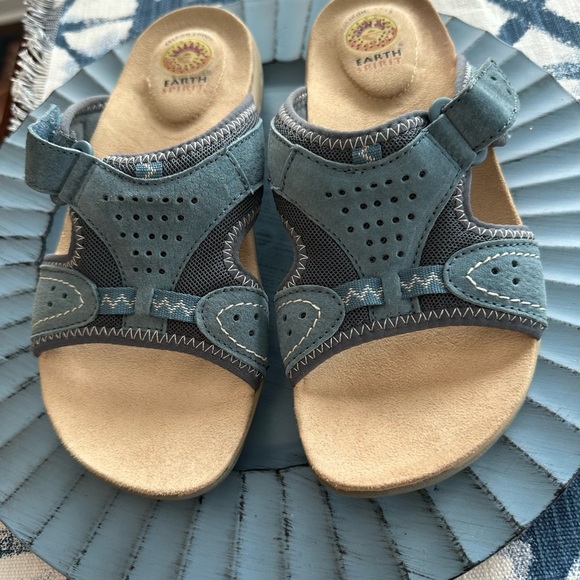 Earth Spirit | Shoes | Earth Spirit Teal Blue Comfort Sandals Excellent ...